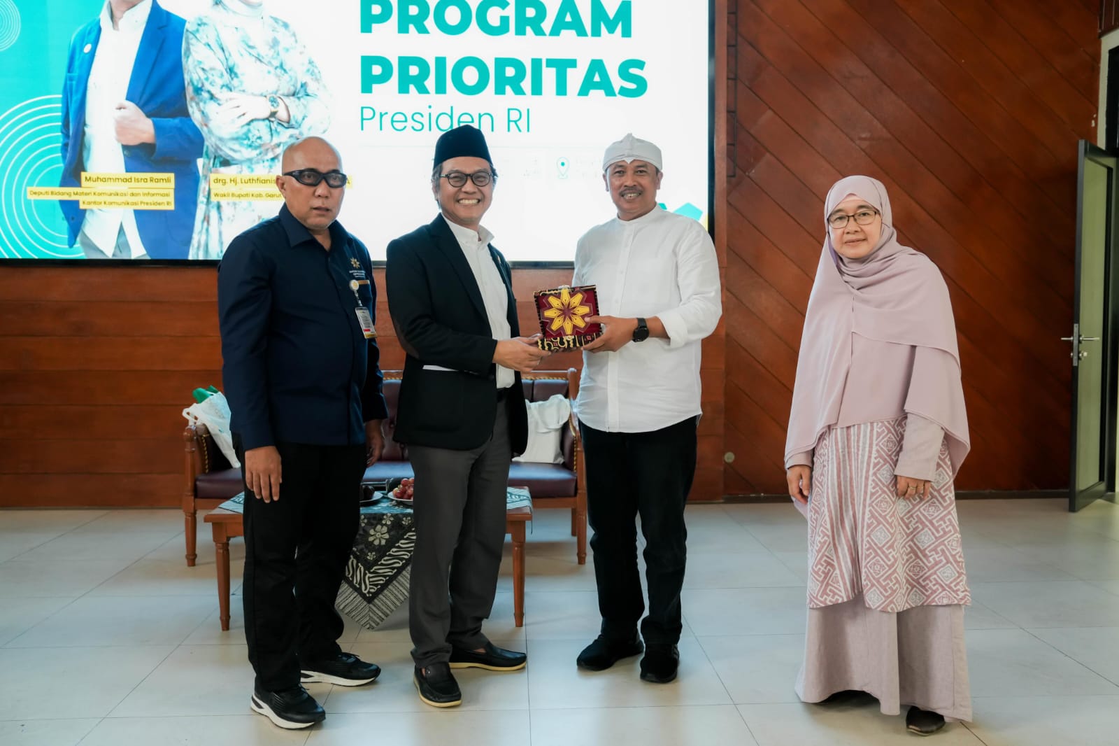 Gambar-WhatsApp-2025-05-15-pukul-22.42.13_4be788ec.jpg